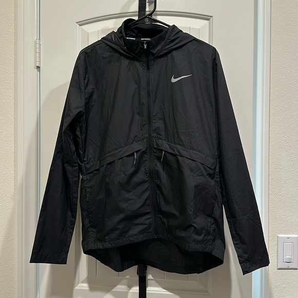 Nike | Jackets & Coats | Nike Running Jacket | Poshmark